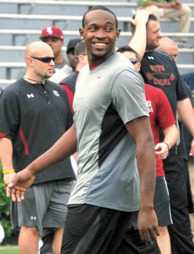 Alshon Jeffery of St. Matthews slides out of NFL Draft's first round