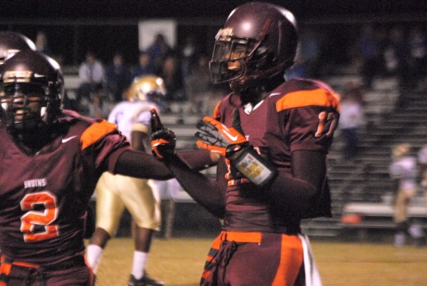 Johnson continues to make plays for Bruins