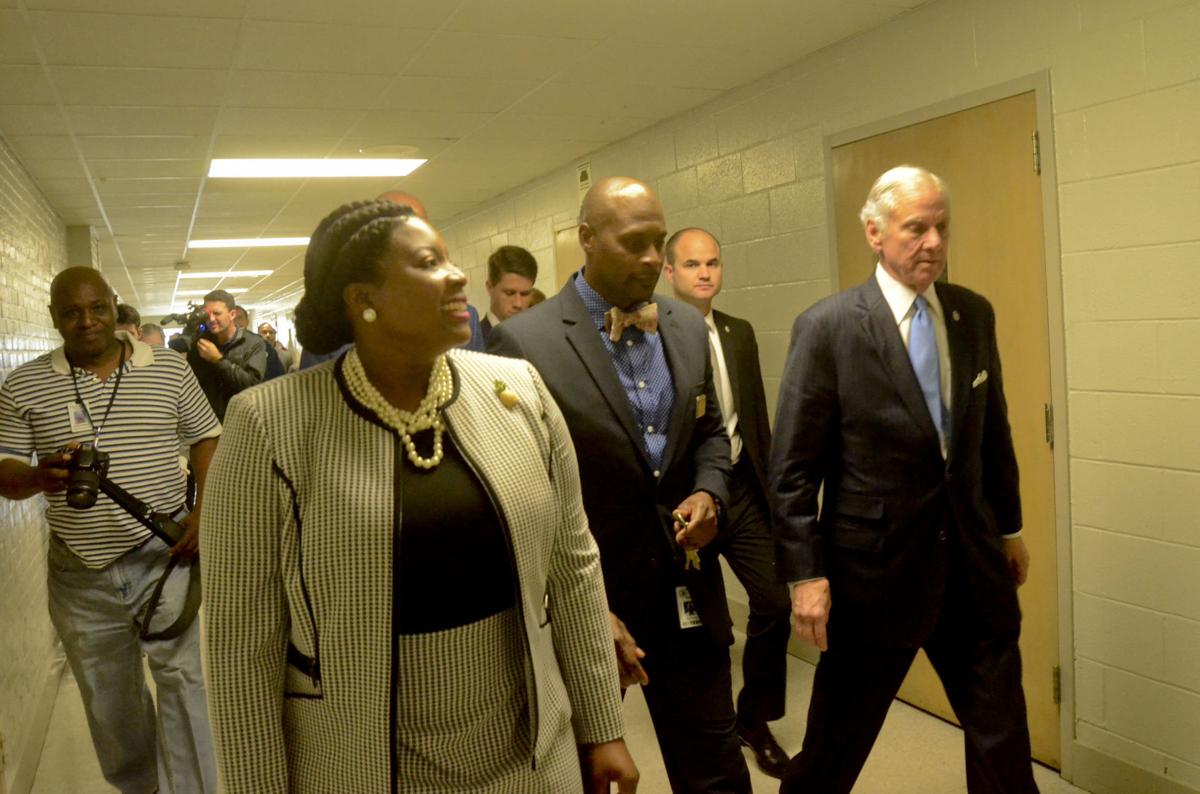 Gov. Henry McMaster tours Holly Hill-Roberts Middle School | Promo ...