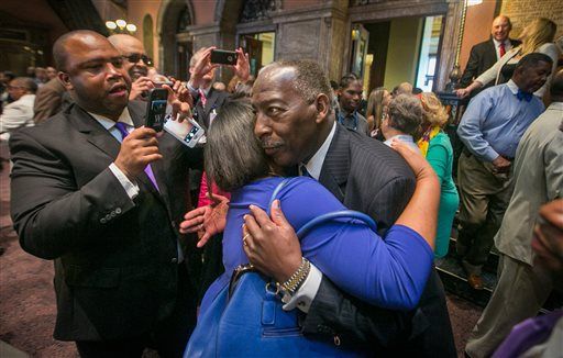 Beatty becomes South Carolina's 2nd black chief justice