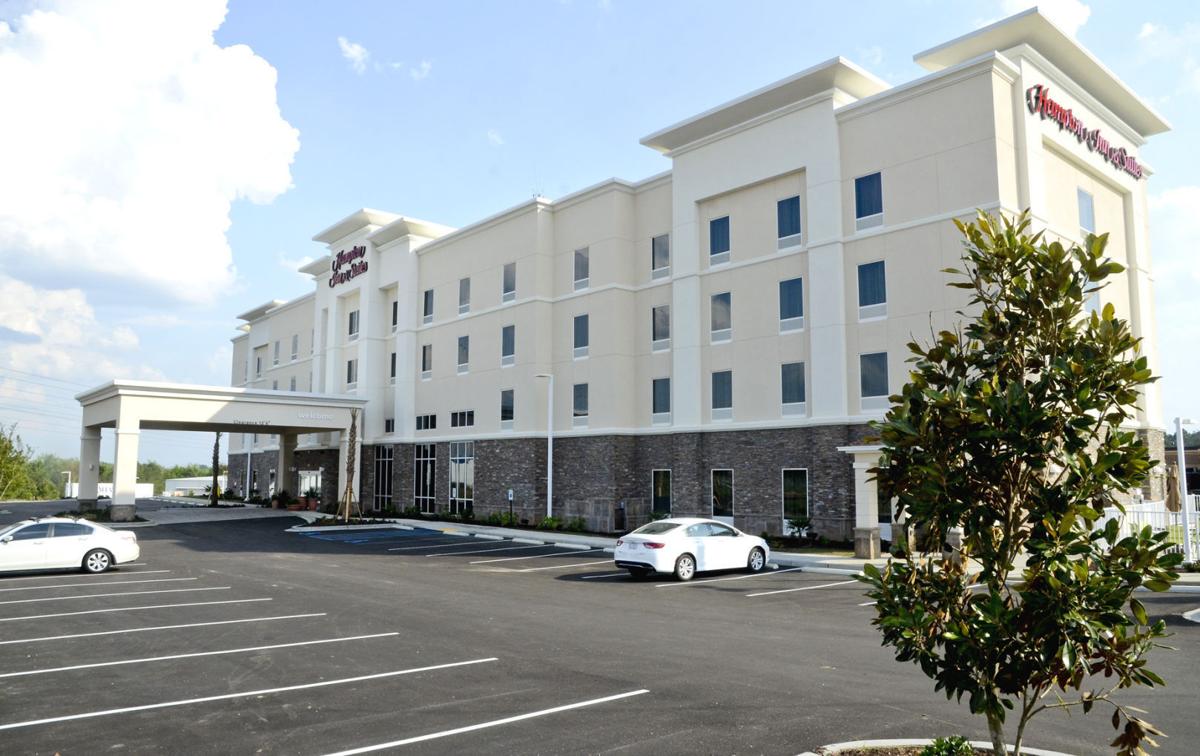 New Hampton Inn & Suites opens near I-26/601