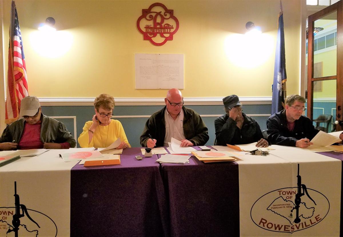 ROWESVILLE TOWN COUNCIL: Town accepts energy service agreement