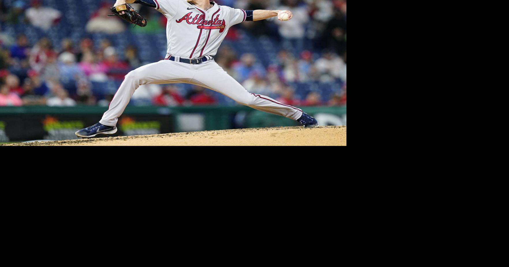 IN PHOTOS: Phils blank Braves