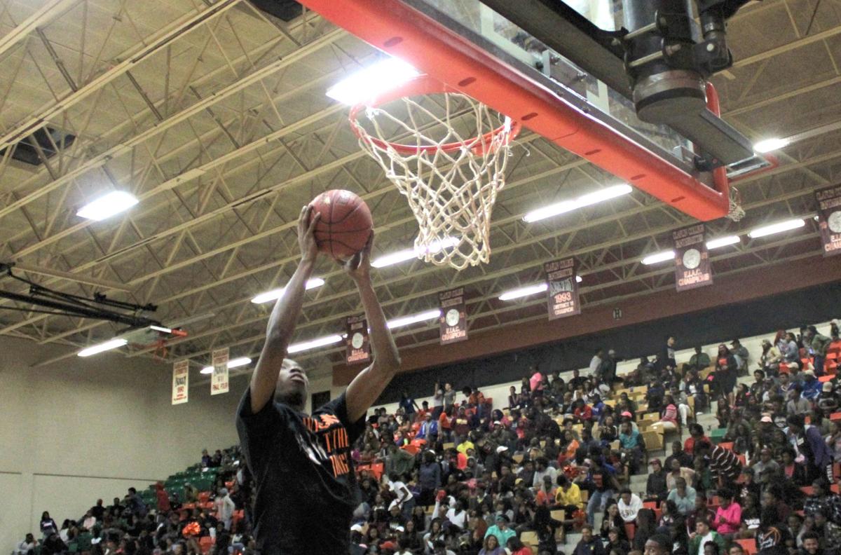 Claflin basketball kicks off season with Panther Madness for students ...