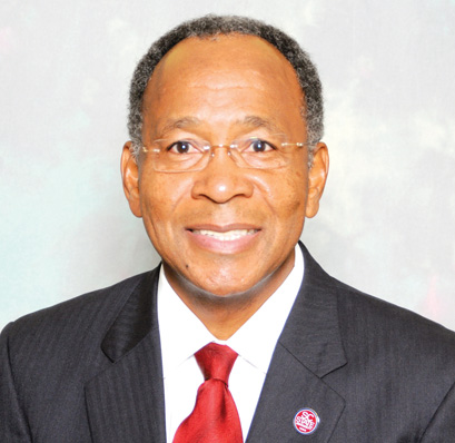 Epps back on SCSU board
