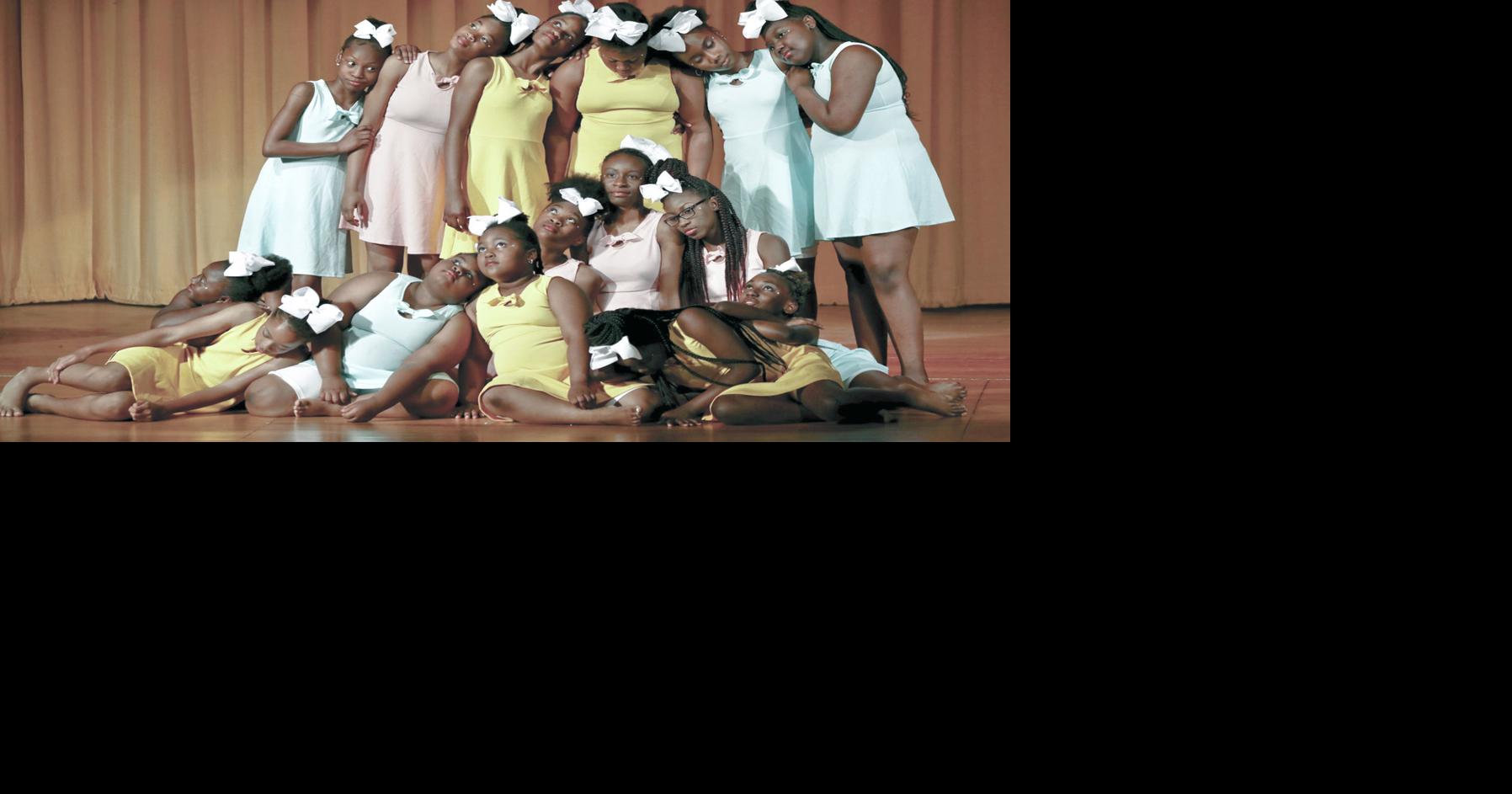 Festival of Roses: ‘It’s always fun!’; families find food, flowers ...