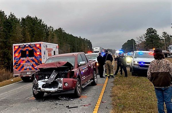 VIDEO: Injuries reported following U.S. 301 crash