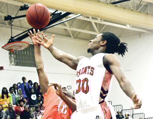Calhoun County boys nip O-W's Bruins by 3