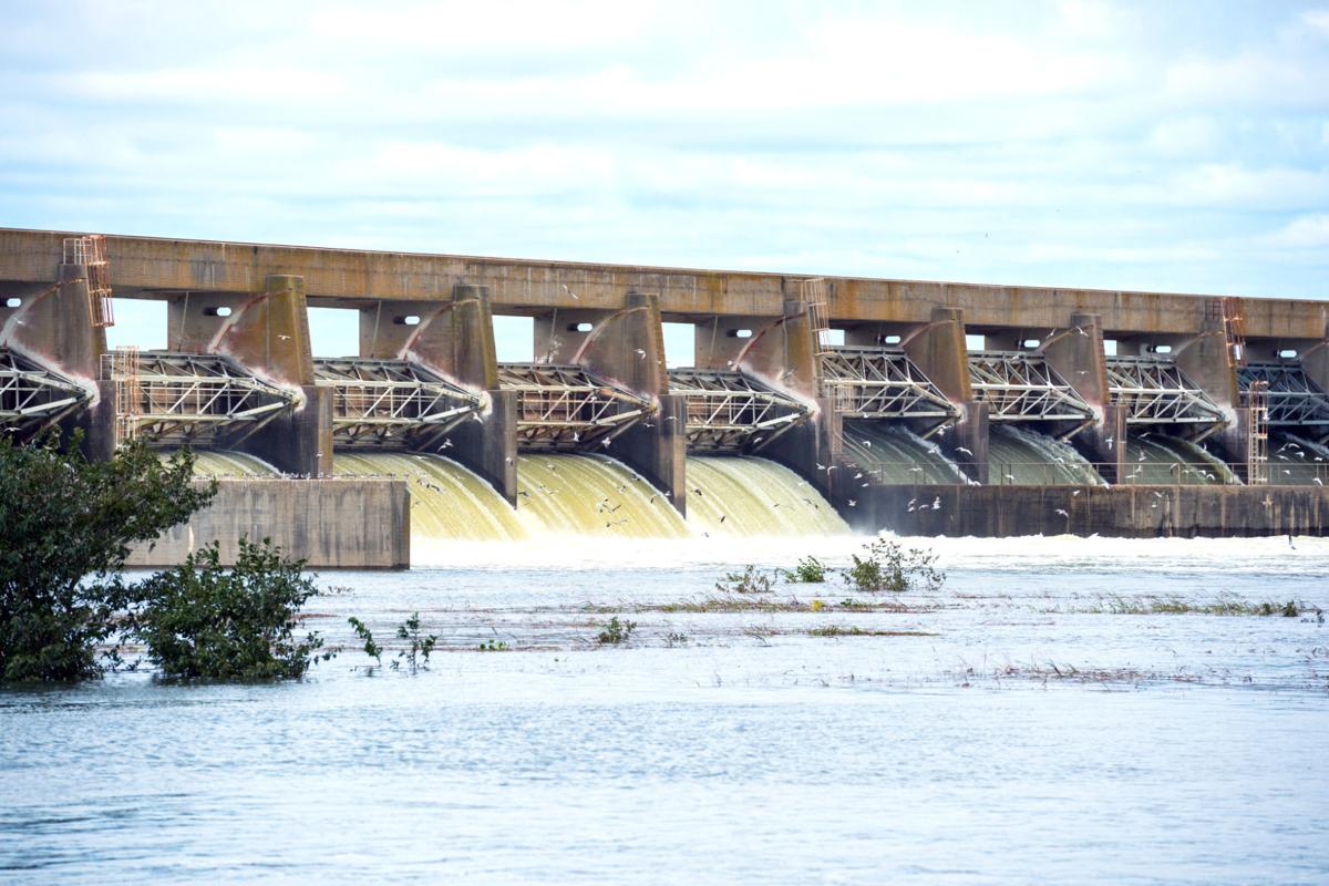 Santee Cooper resumes spilling at Santee Dam