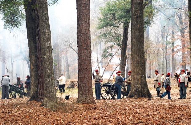 Last stand: Battle for Broxton Bridge reenactment draws hundreds of ...