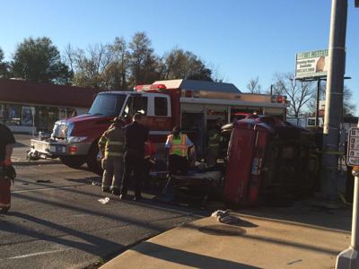 Officers clear 301 crash