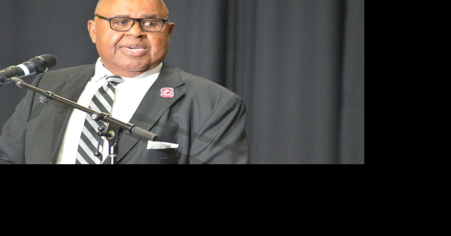 Pough to be inducted into the SC Football Hall of Fame