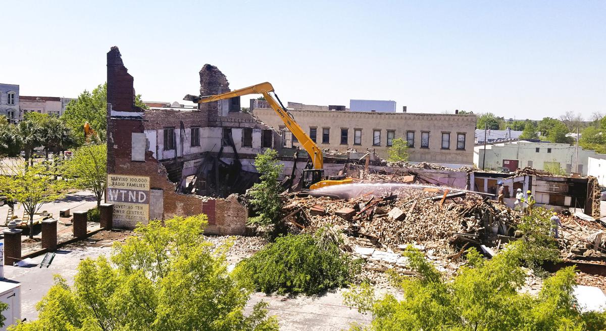 'Sad day for our eyes': Once an S.C. landmark, historic downtown ...