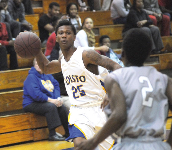Edisto rallies, moves to 14-1