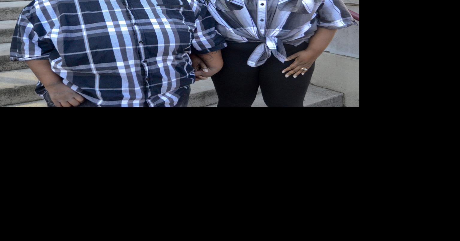 County Begins Licensing Same Sex Marriages