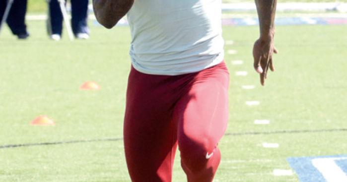 Bulldog standout Jakar Hamilton trying to make the draft