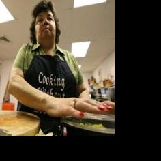 'COOKING WITHOUT LOOKING': Show caters to visually impaired chefs