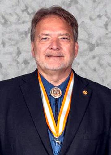 Hutto receives national Boy Scouting award