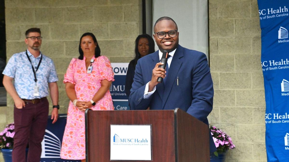 MUSC cuts ribbon on primary care, HealthPlex facilities