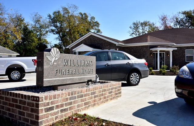 In Photos: Williams Funeral Home celebrates new facility