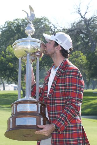 Davis Riley gets 1st individual PGA Tour win at Colonial