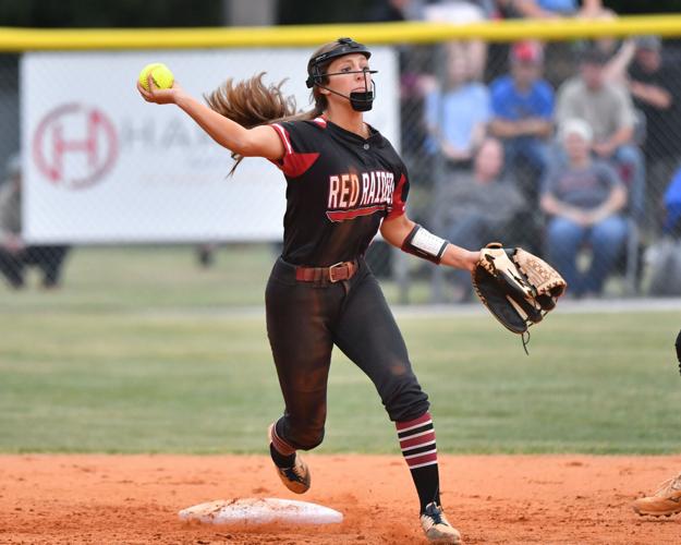 Sweet sixteen: Offensive outburst leads B-E to title