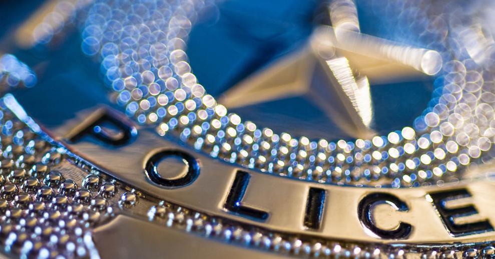 Warrant: Woman attempted purchase with phony money