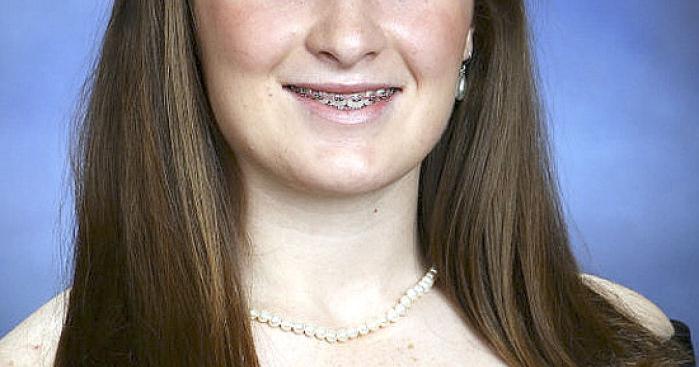 Holly Hill Academy names honor grads