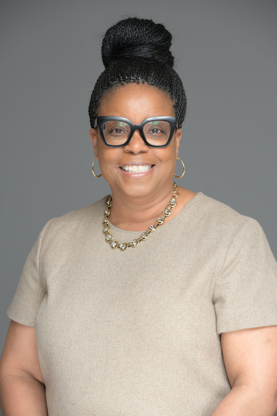 Inabinette named assistant principal of O-W