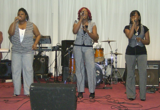 Local gospel singers join Stellar Award winner at Spring Fest show