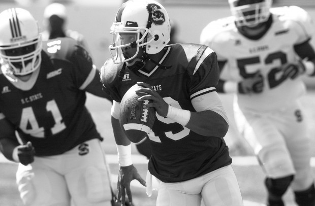 SCSU backup quarterback out with a broken foot