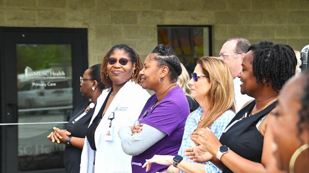 MUSC cuts ribbon on primary care, HealthPlex facilities