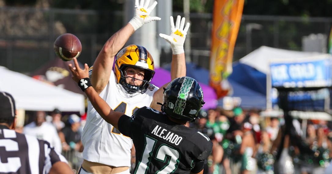 Clemson adds ACC Defensive ROTY, Luke Ferrelli