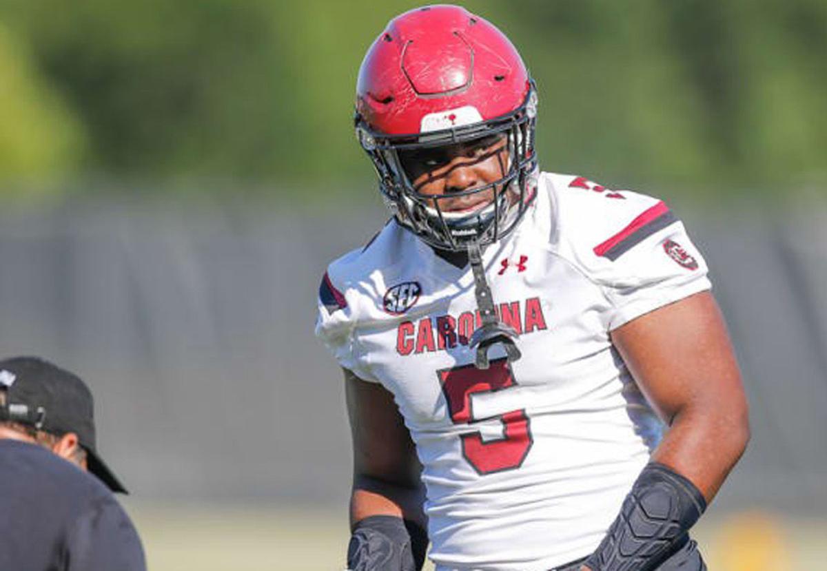 CAROLINA FOOTBALL: Keir Thomas versatility invaluable to Gamecock defense