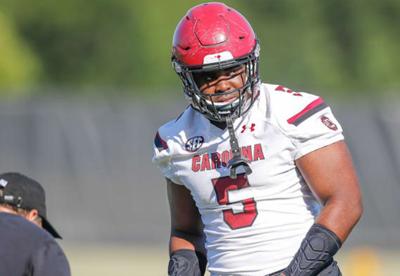 CAROLINA FOOTBALL: Keir Thomas versatility invaluable to Gamecock defense