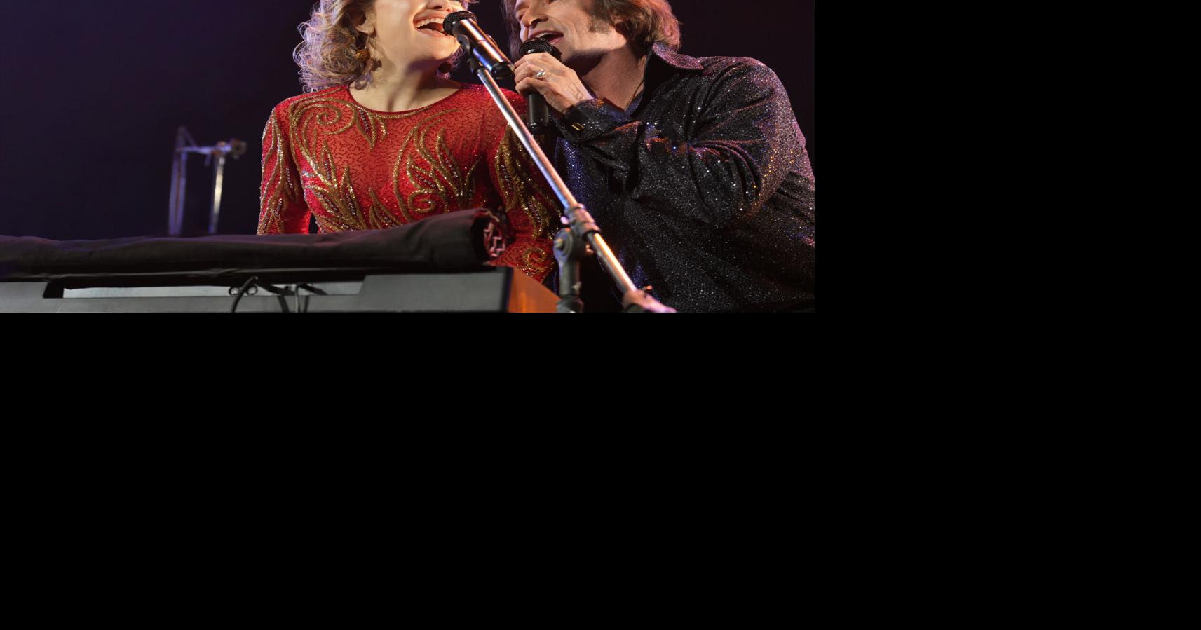 Jackman, Hudson tell Neil Diamond impersonators' story