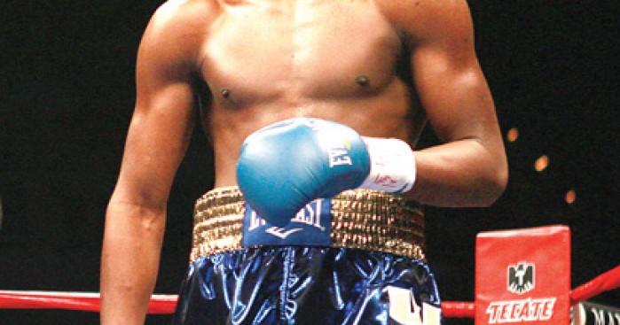 Boxer paralyzed in crash; police say S.C. native driving too fast