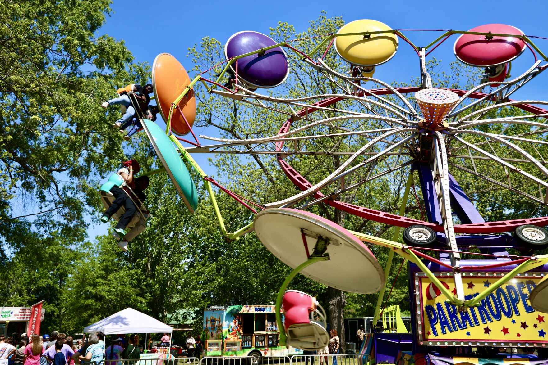 IN PHOTOS: 2025 Annual Governor's Frog Jump and International Egg Strike
