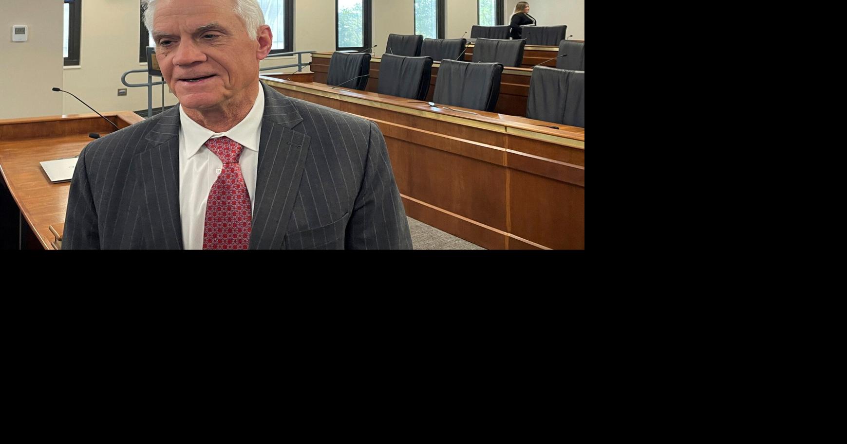Senators want governor to name comptroller after $3.5B error