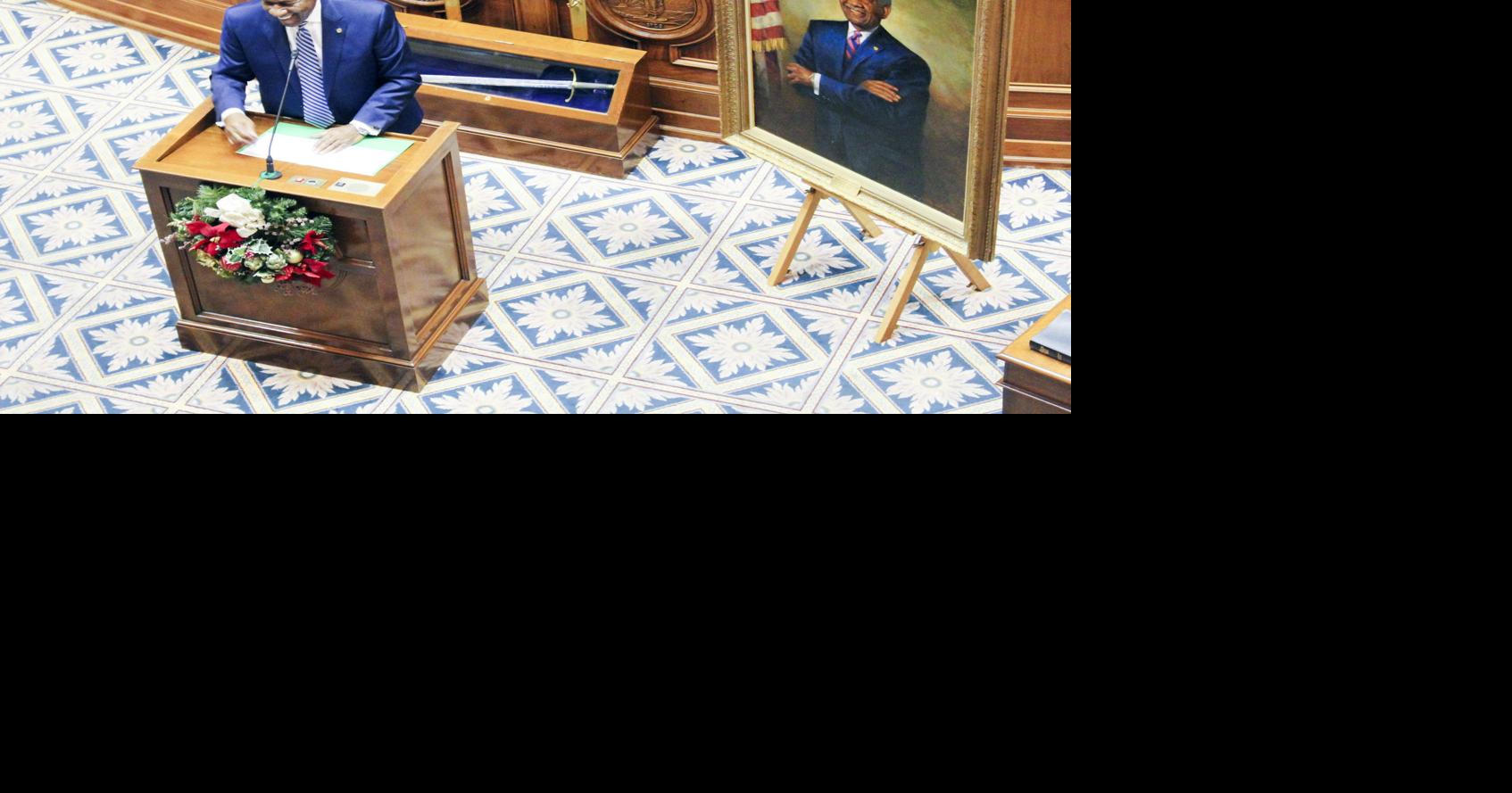 Matthews portrait unveiled: Senator called ‘a man who loves his ...