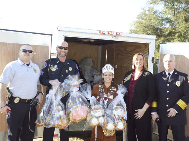 Spreading joy: Springfield police collecting toys for kids at burn center