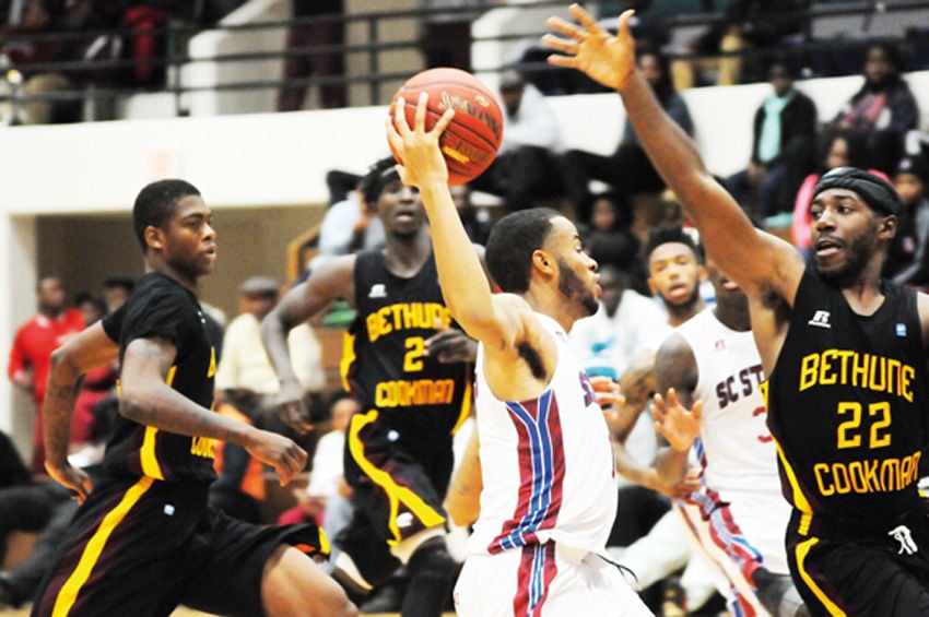 Bulldogs face Eagles on the road in pivotal MEAC showdown
