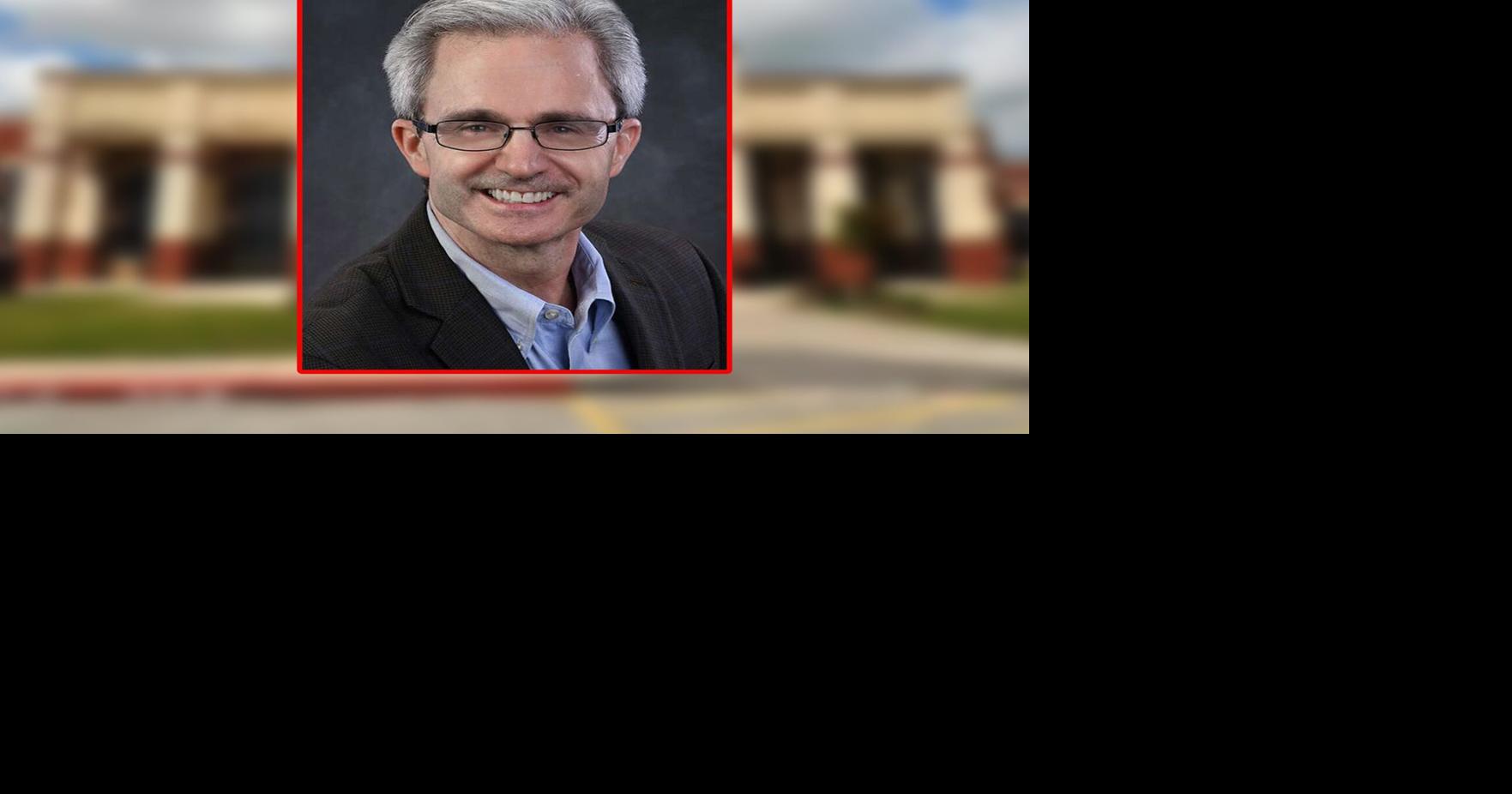 Embattled Clear Creek Isd Superintendent Retires With 199 000
