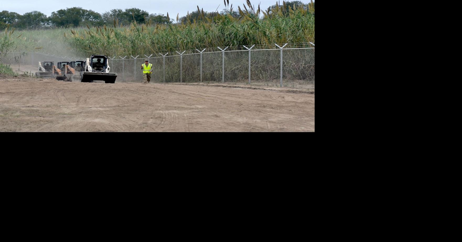 Federal Border Guards Cut Barbed Wire to Allow Illegal Immigrants to ...