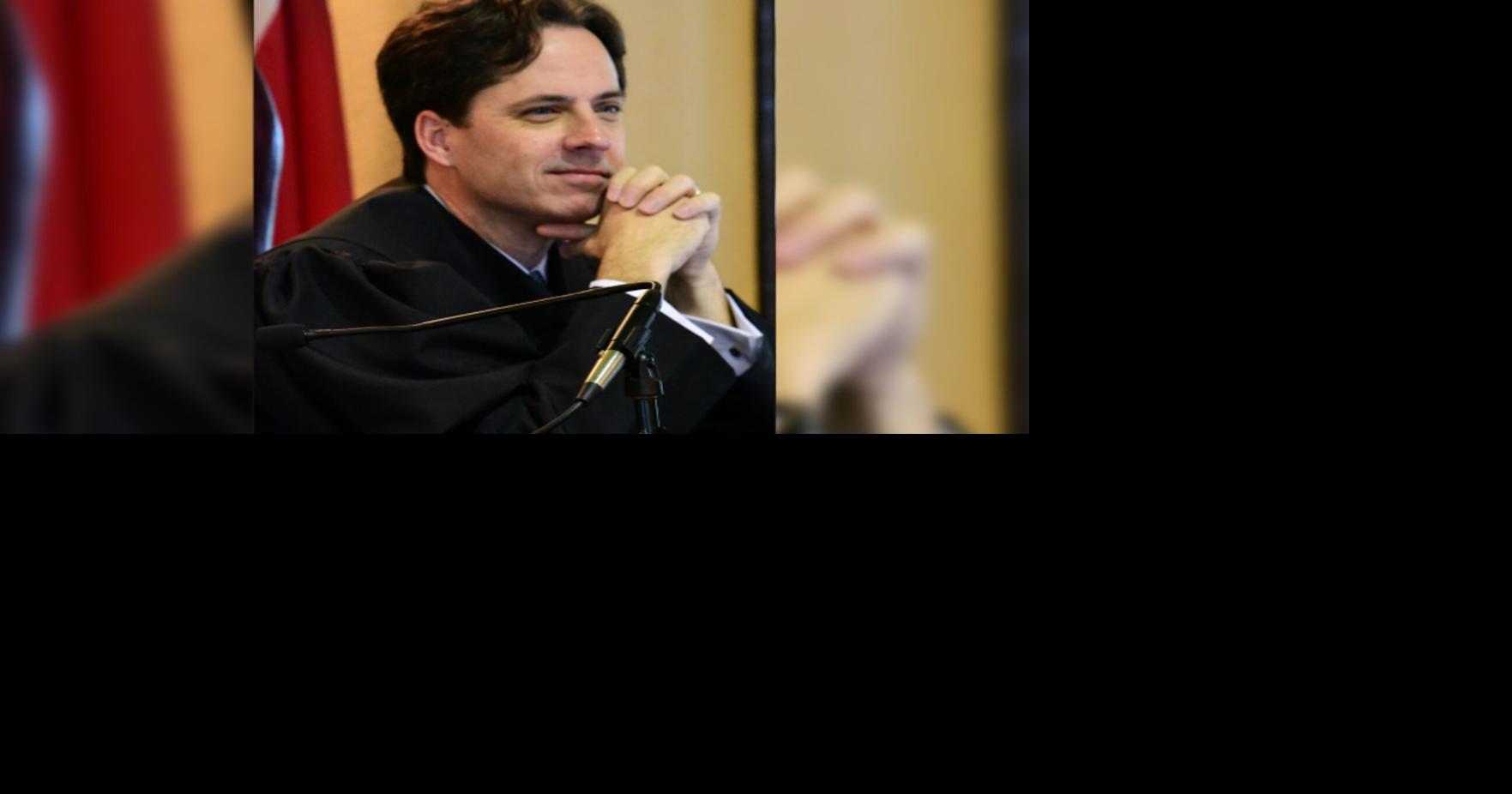 Judge From Viral ‘Cat Lawyer’ Video Will Retire, Flipping Rural ...