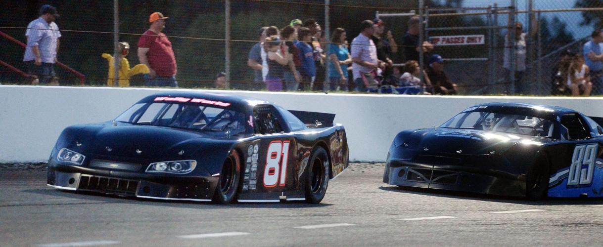 PHOTOS: Capacity crowd and racing action at Ace Speedway on Memorial ...