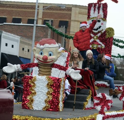 PHOTOS: Graham Christmas Parade | News | thetimesnews.com