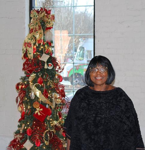 Mebane family's holiday tradition revived | Features | thetimesnews.com