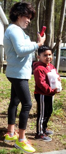 PHOTOS: Altamahaw Ossipee Elementary school staff parade supports ... PHOTOS: Altamahaw Ossipee Elementary school staff parade supports ...