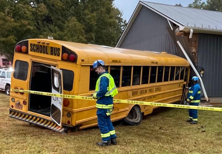 7 students hurt in school bus wreck | Local News | thetimesnews.com